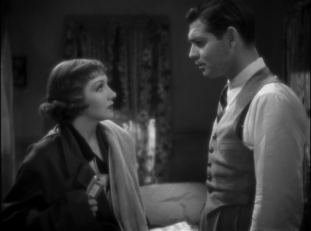 It Happened One Night iTunes Review - Not on Blu-ray